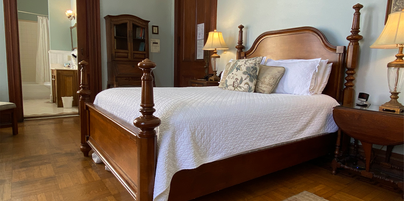 Savannah Bed and Breakfast in the Historic District - Forsyth Park Inn